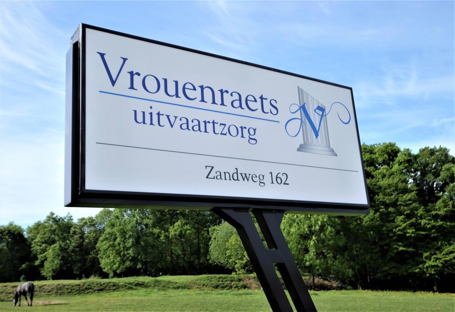 Even Voorstellen - Vrouenraets Uitvaartzorg